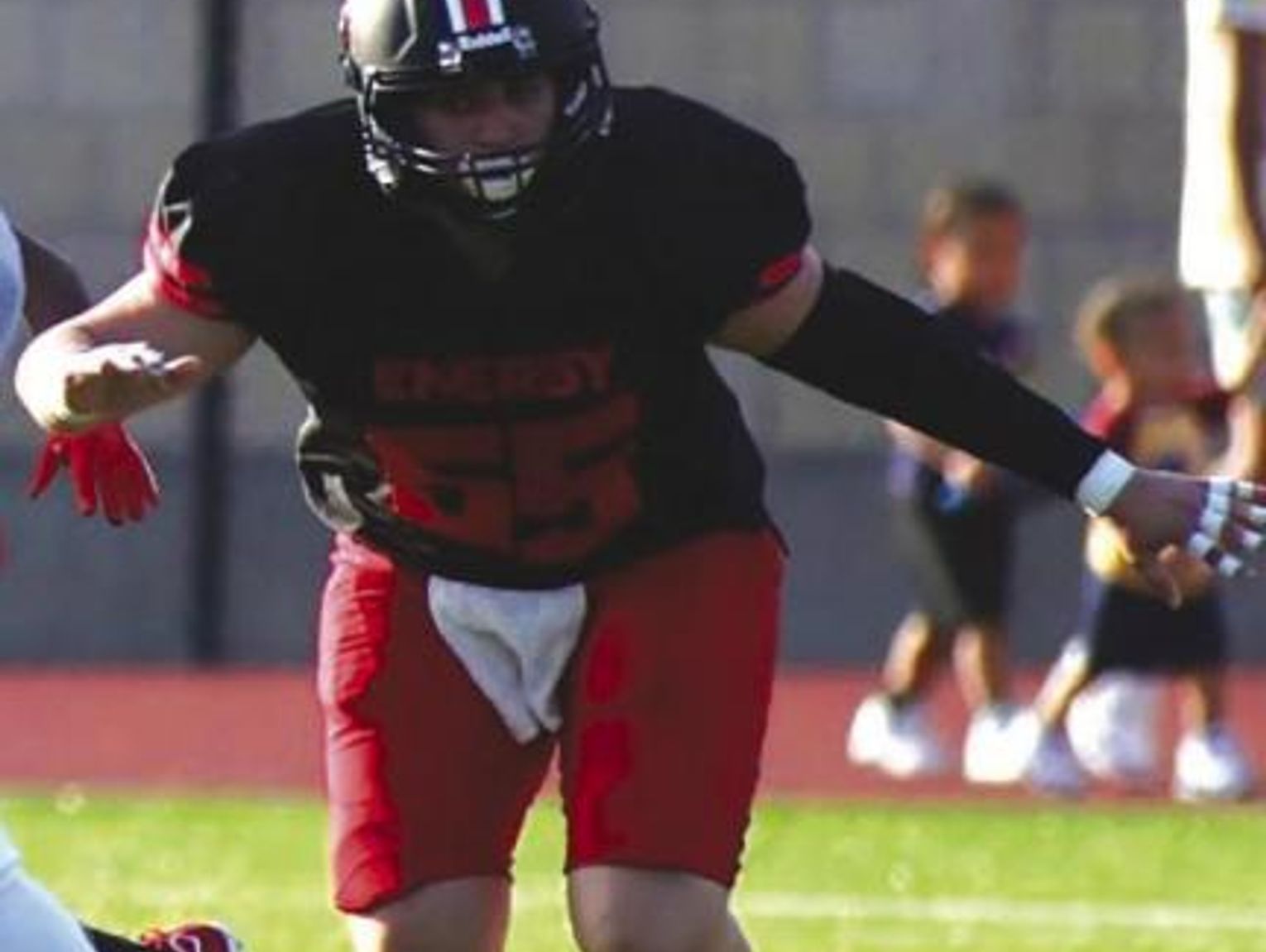 DeKalb’s Rivas signs to play pro football