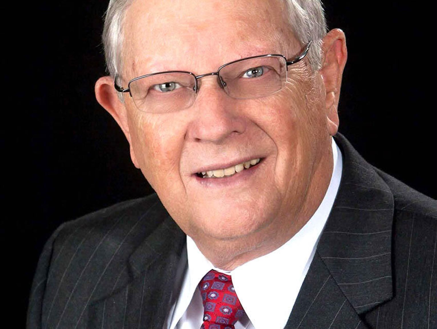 Longtime Bowie County Judge James Carlow passes away