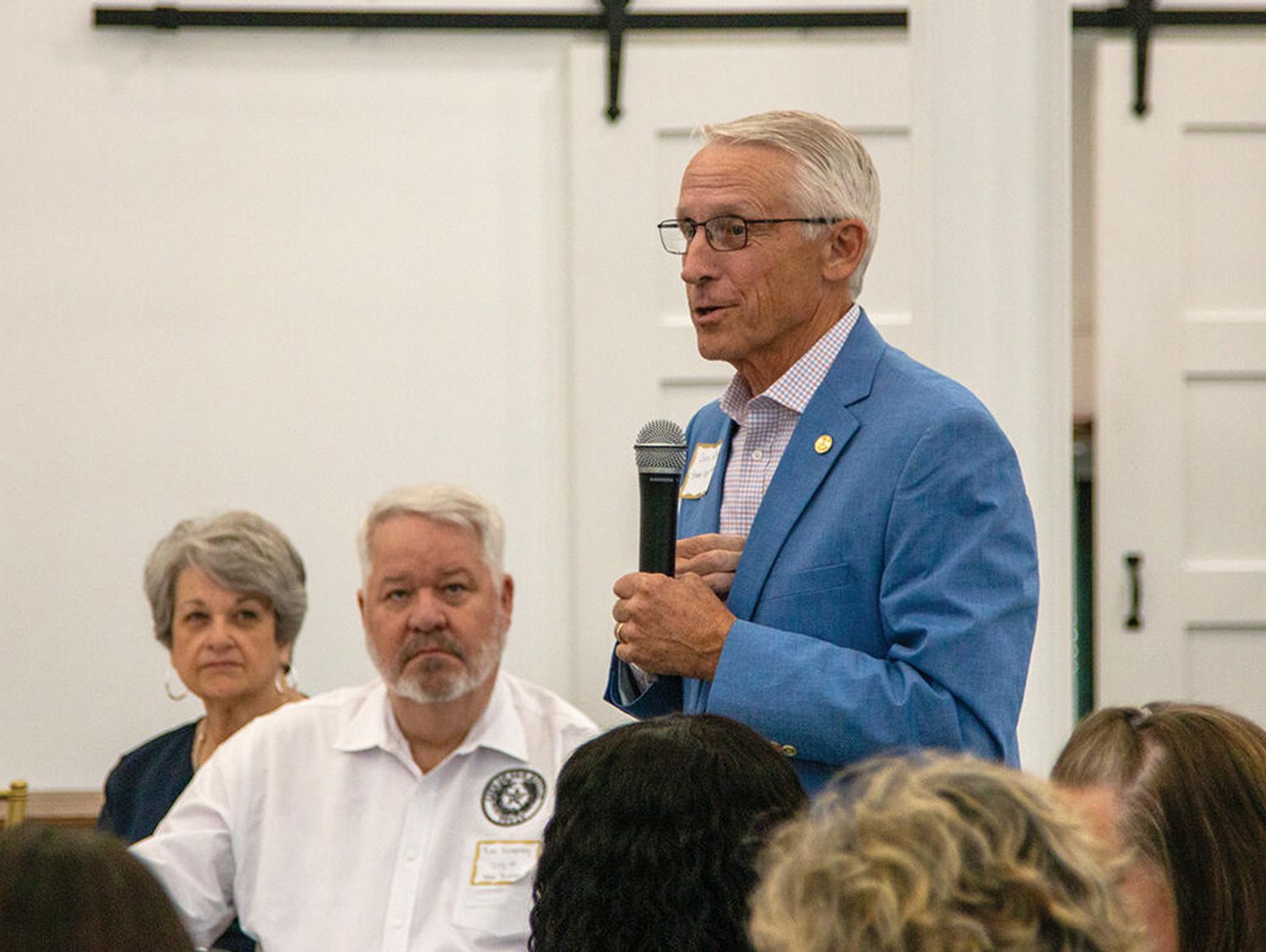 VanDeaver speaks to city leaders at event in New Boston